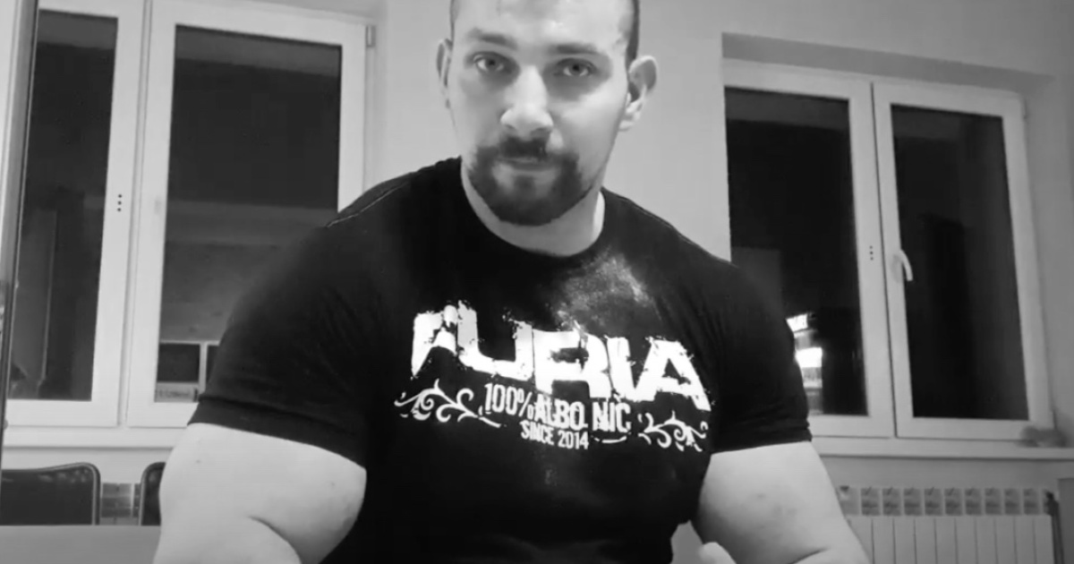 Nie żyje „Agresywny Wojtek”. Znany trener personalny miał 32 lata