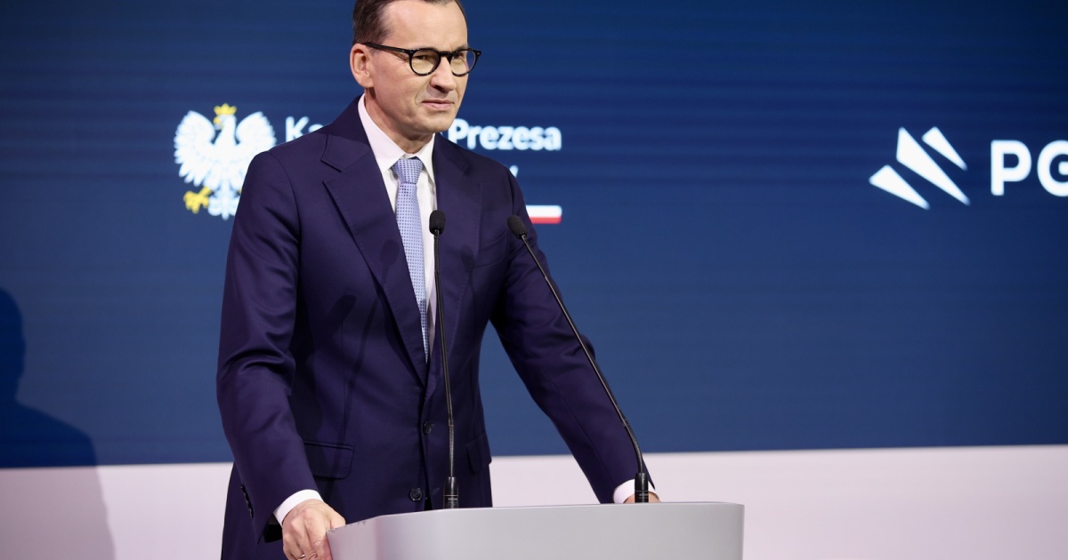 „To chciał wprowadzić Donald Tusk”. Premier publikuje nagranie [WIDEO]