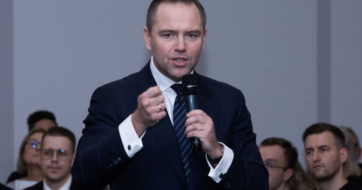 Tusk uderza w Nawrockiego. Nie spodziewał się takiej riposty