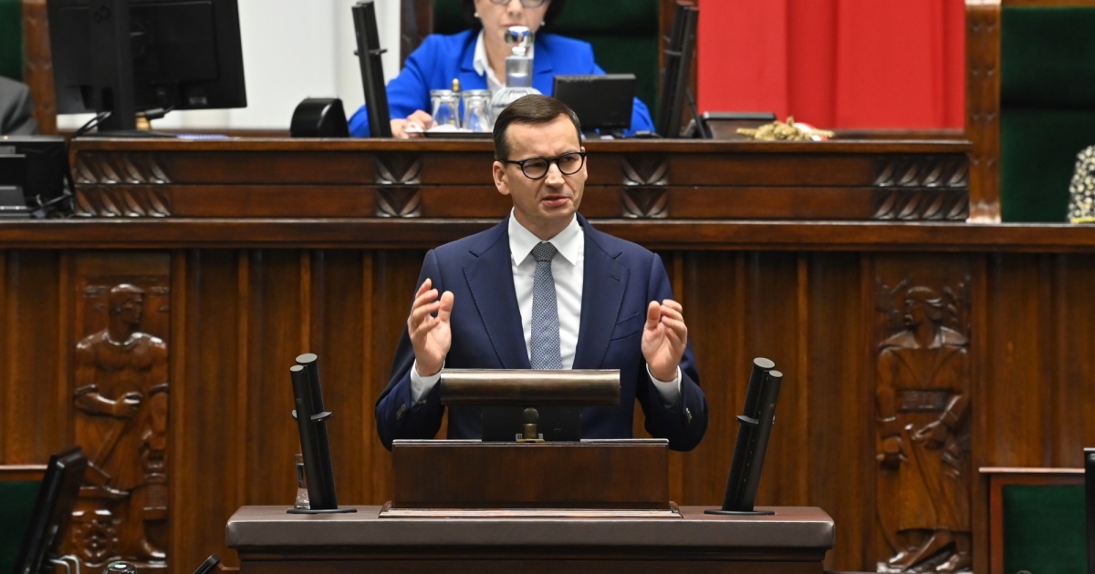 CBOS: Rośnie przewaga przeciwników rządu nad zwolennikami