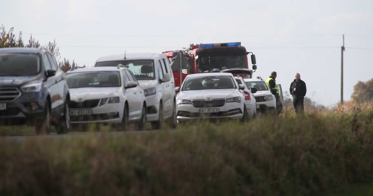 Służby PERN dotarły do uszkodzonego rurociągu. Są pierwsze ustalenia Służby PERN dotarły do uszkodzonego rurociągu. Są pierwsze ustalenia