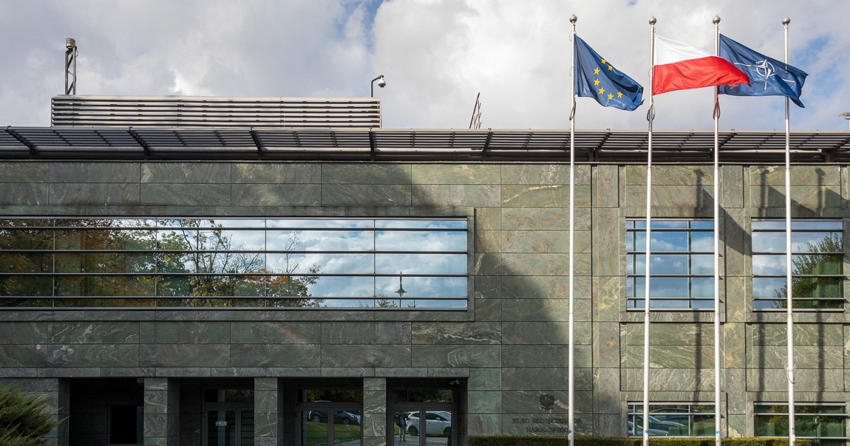 Dziś wieczorem pilna narada u Prezydenta RP Andrzeja Dudy. Będzie obecny premier, najważniejsi ...