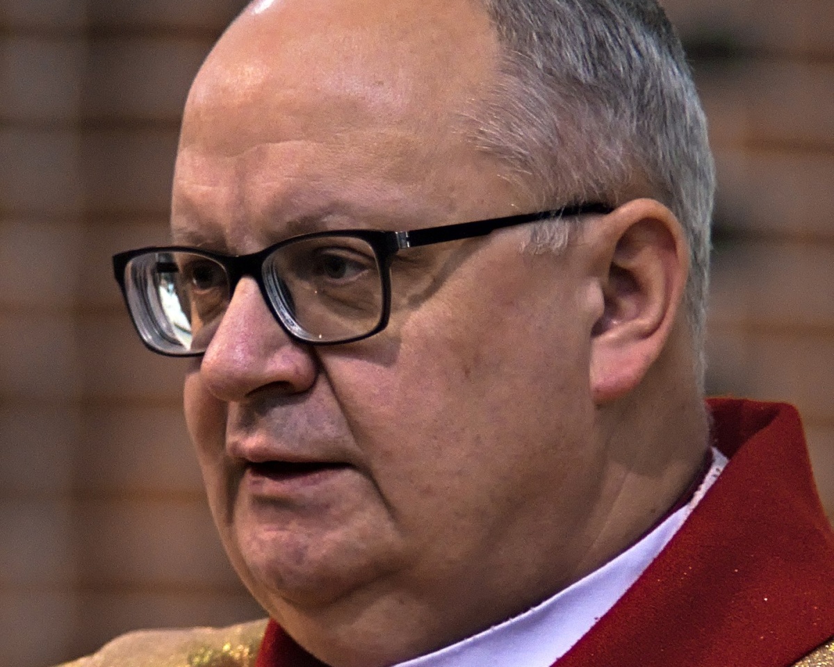 Bp Andrzej Czaja: Co to znaczy "wierzyć w Kościół"? [wywiad]